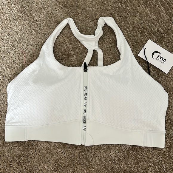 ZYIA | Intimates & Sleepwear | Nwt Front Zip Adjustable All Star Bra ...